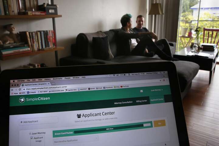 SimpleCitizen aims to be the TurboTax for getting a green card