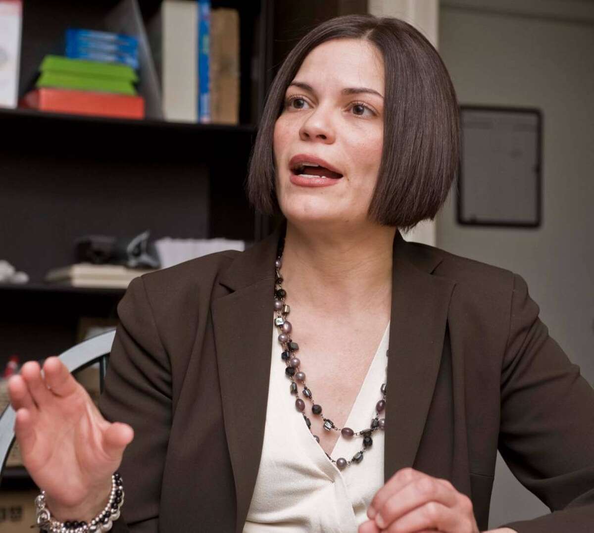 Sunday Chat with Ingrid Alvarez-DiMarzo, director of the Hispanic ...