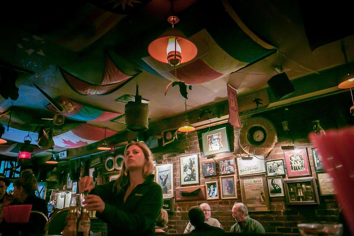 Specs’ bar sees its legacy in North Beach