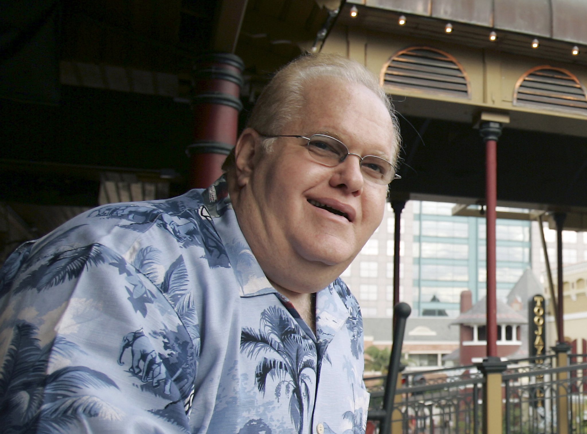 Lou Pearlman, boy band creator imprisoned for fraud, dies