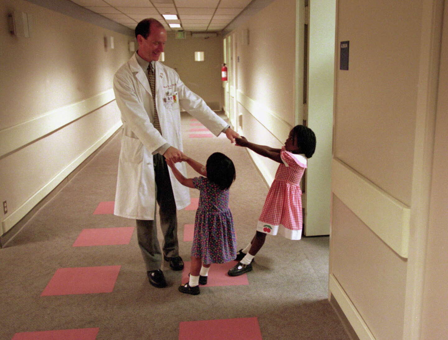 Houston doctor rallied a global force for children with AIDS