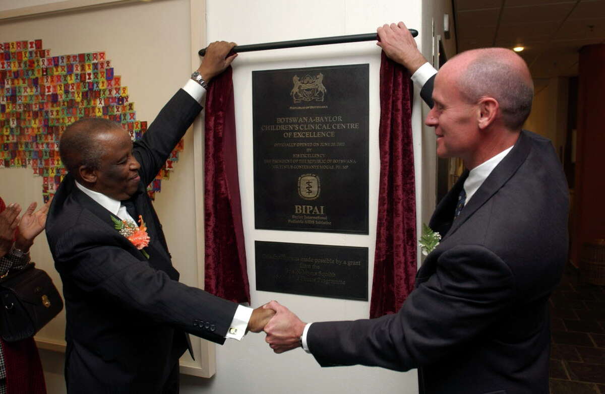 Houston doctor rallied a global force for children with AIDS