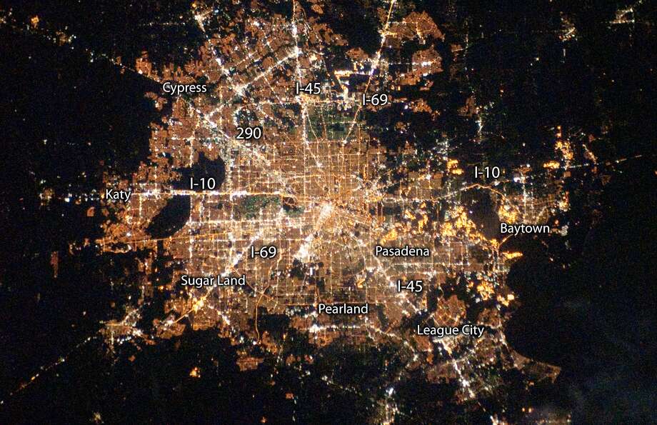 New NASA images show Texas at night clearer than ever - Houston Chronicle