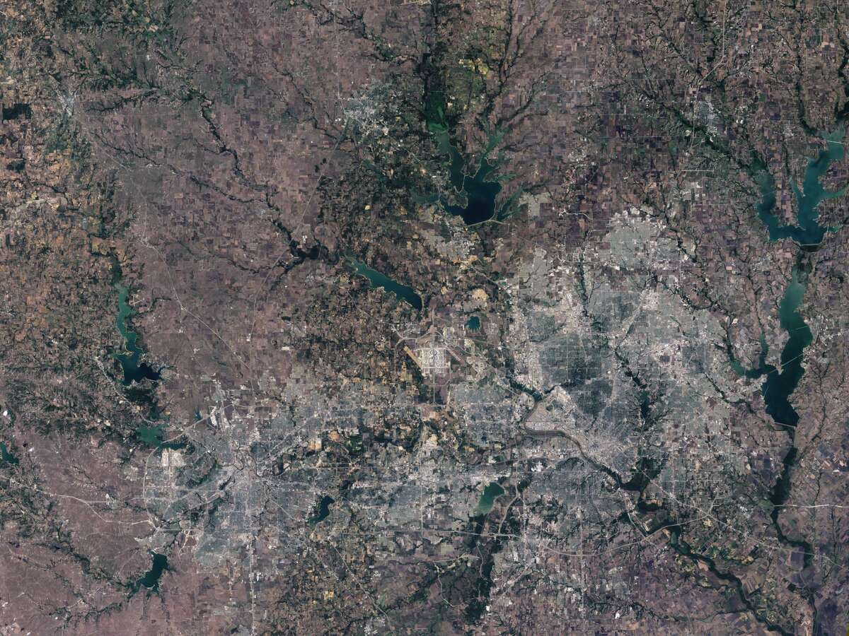 New NASA images show Texas at night clearer than ever