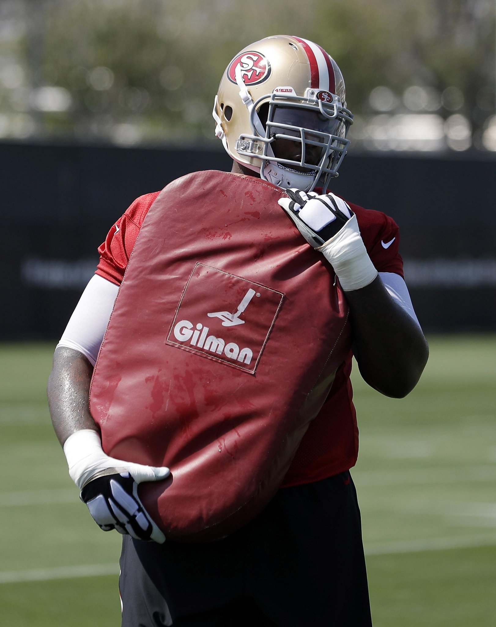On guards: Davis, Garnett could be Week 1 starters