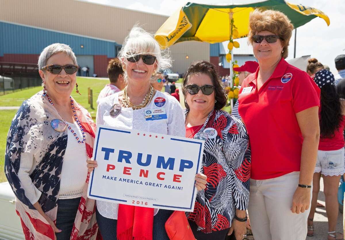 In Austin, Trump doubles down on border wall