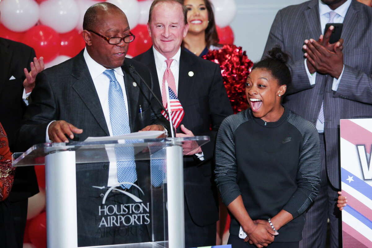 Simone Biles returns to Houston after dominating Olympic gymnastics ...