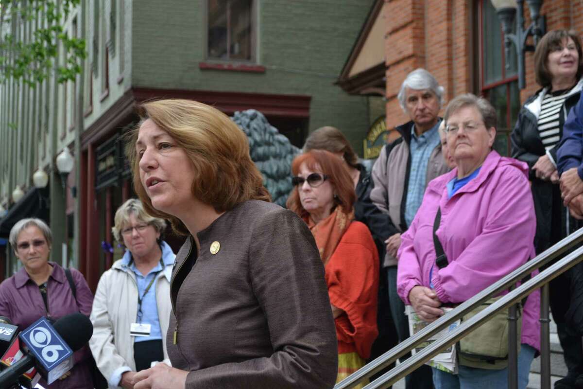 Joanne Yepsen: Q&A on women in politics