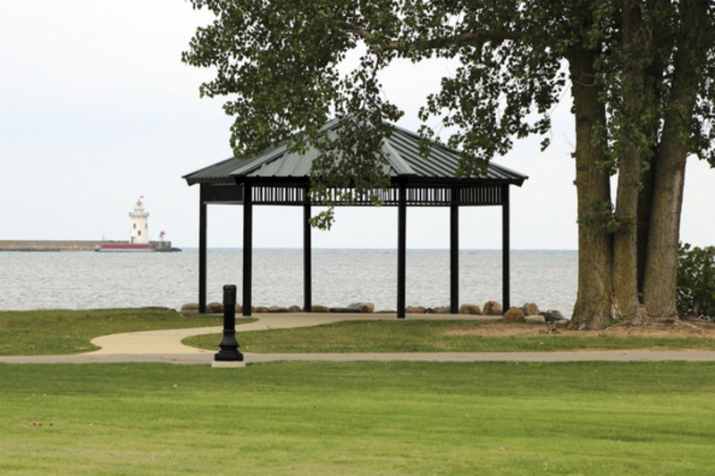 Ceremony to dedicate Harbor Beach gazebo