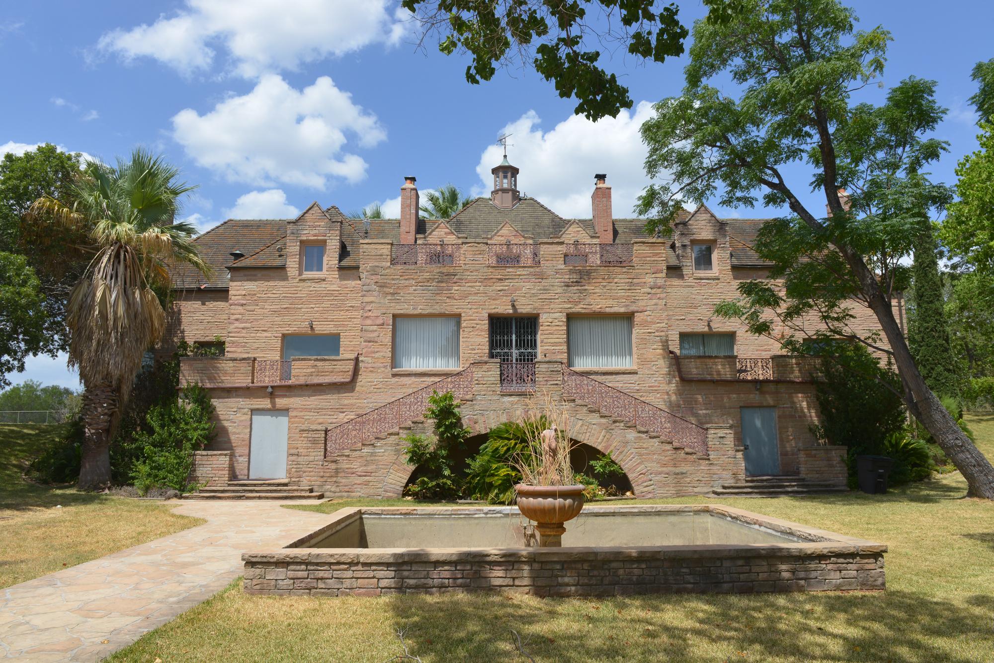 City officials negotiate $41 million redevelopment of Red Berry estate