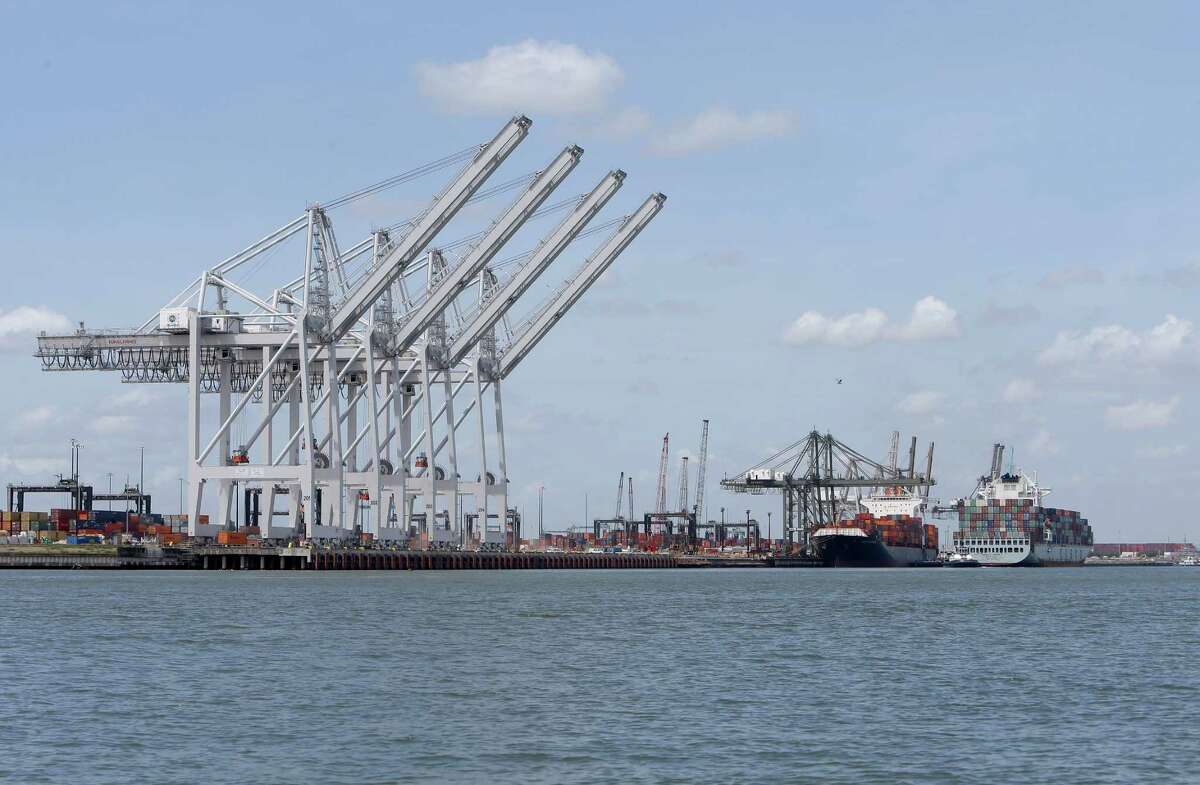 Houston prepares for its plastics and chemicals export boom