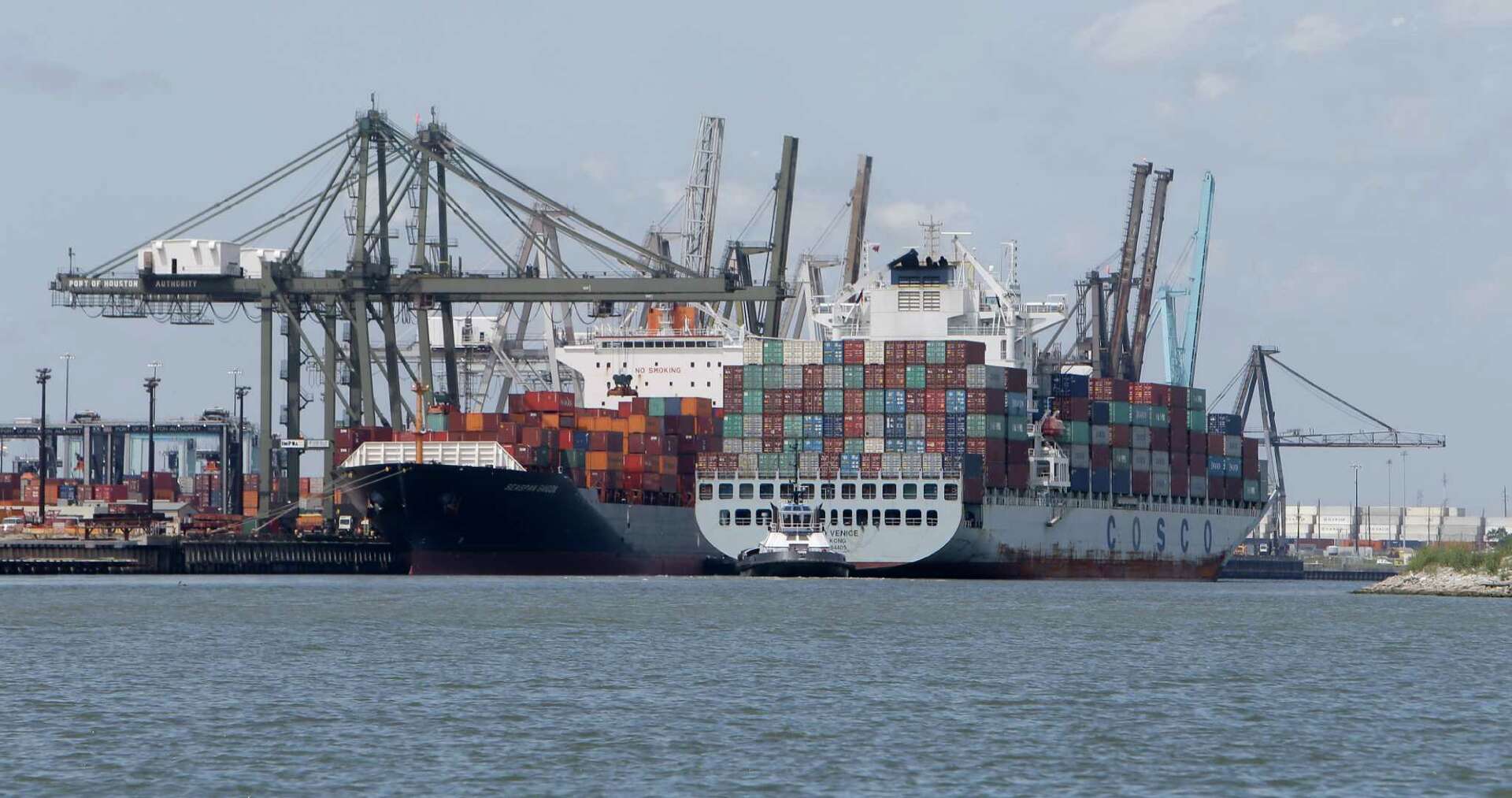 Houston prepares for its plastics and chemicals export boom