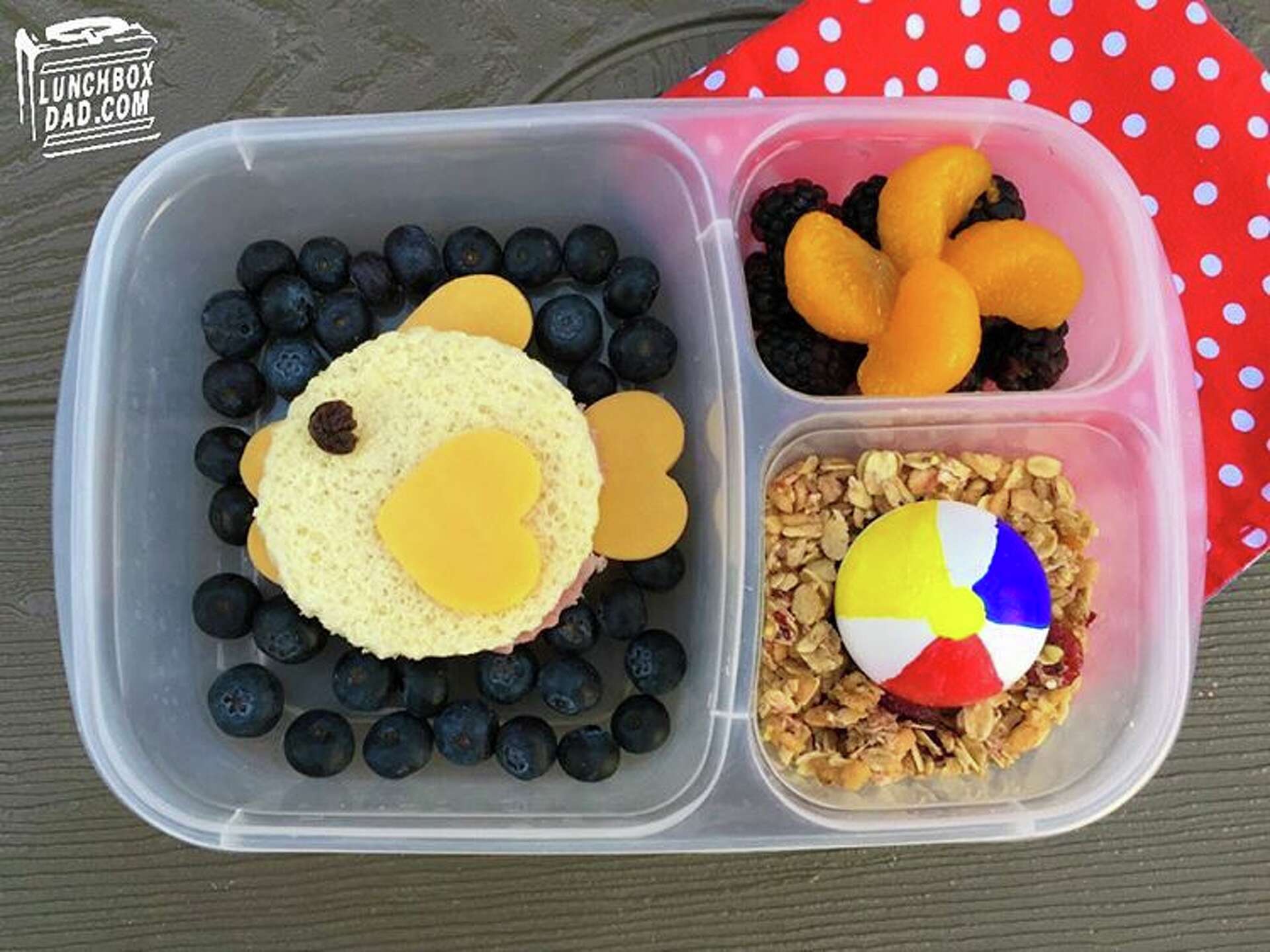 Bay Area dad puts normal parents to shame with these 36 amazing lunch boxes