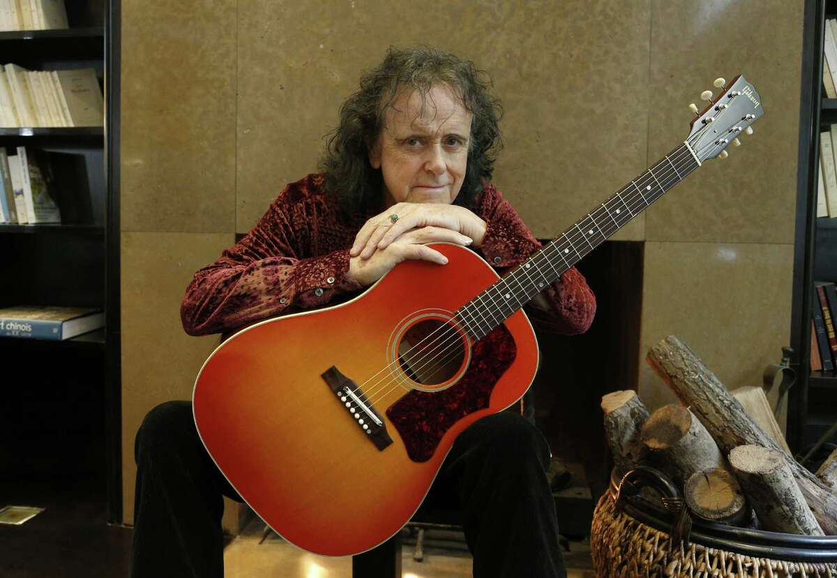 50 years on, Donovan still 'Sunshine Superman'