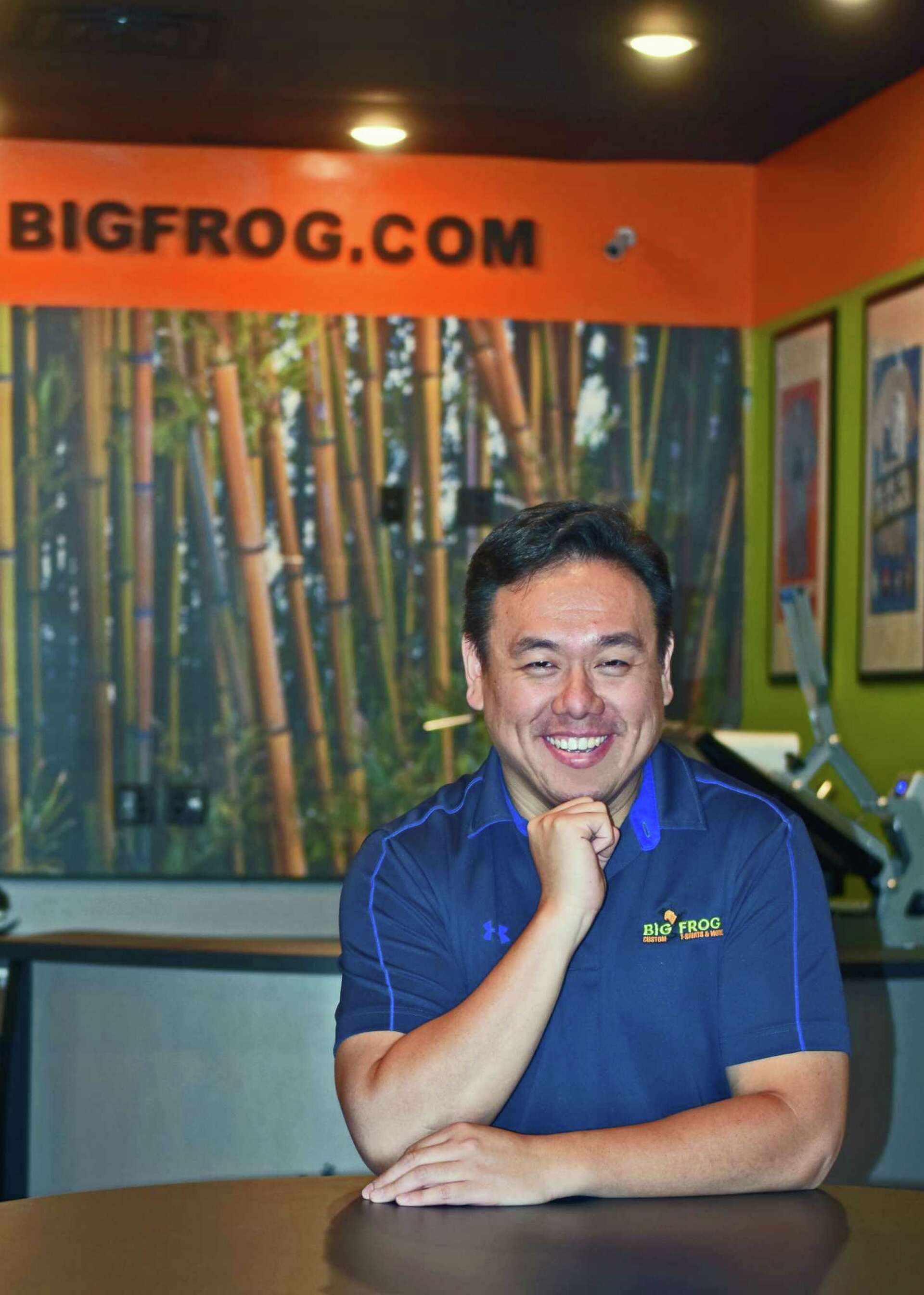 Retail Wrap: Big Frog lets customers decorate their own apparel