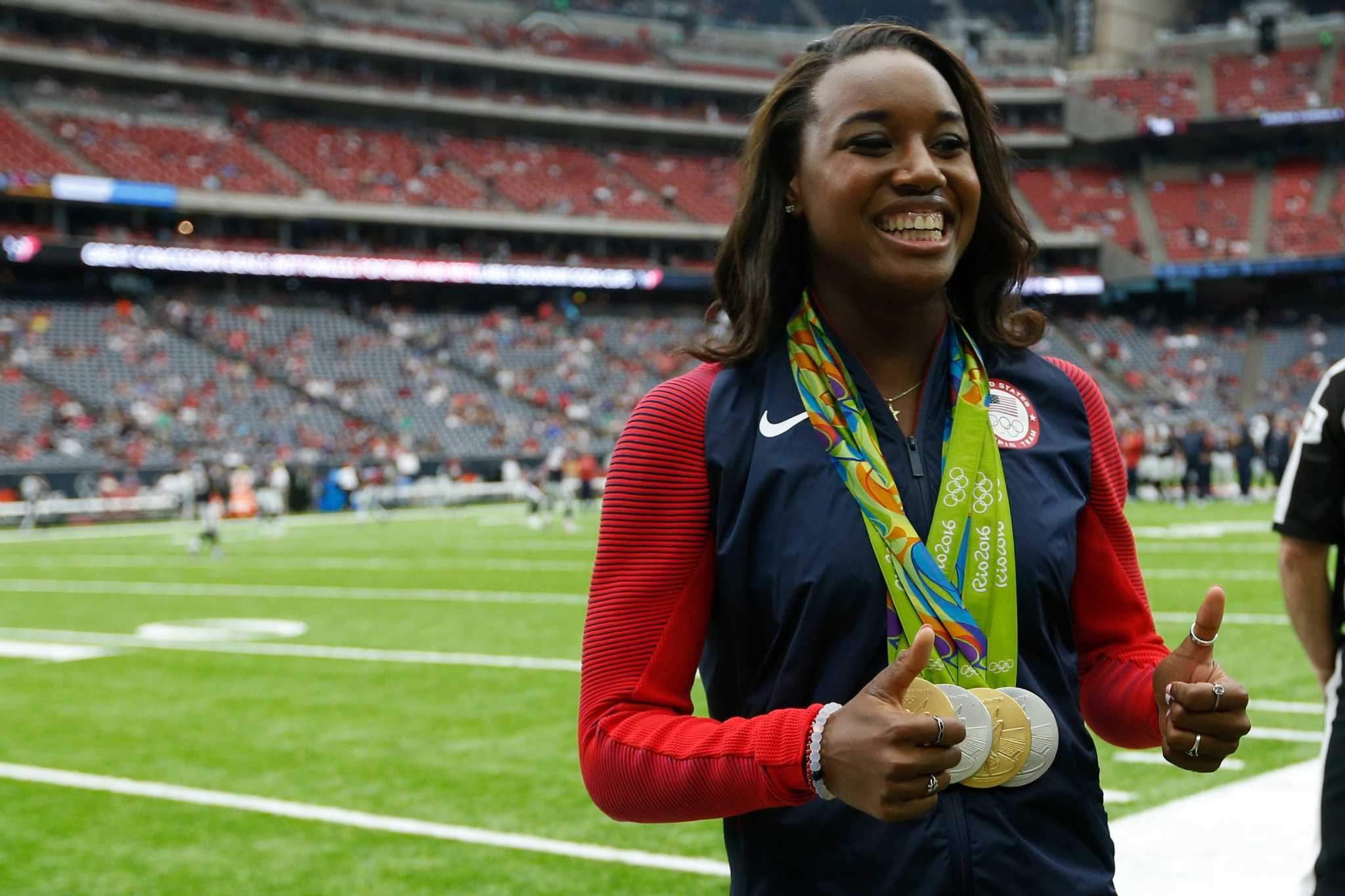 Olympic sensation Simone Manuel serves as Texans captain