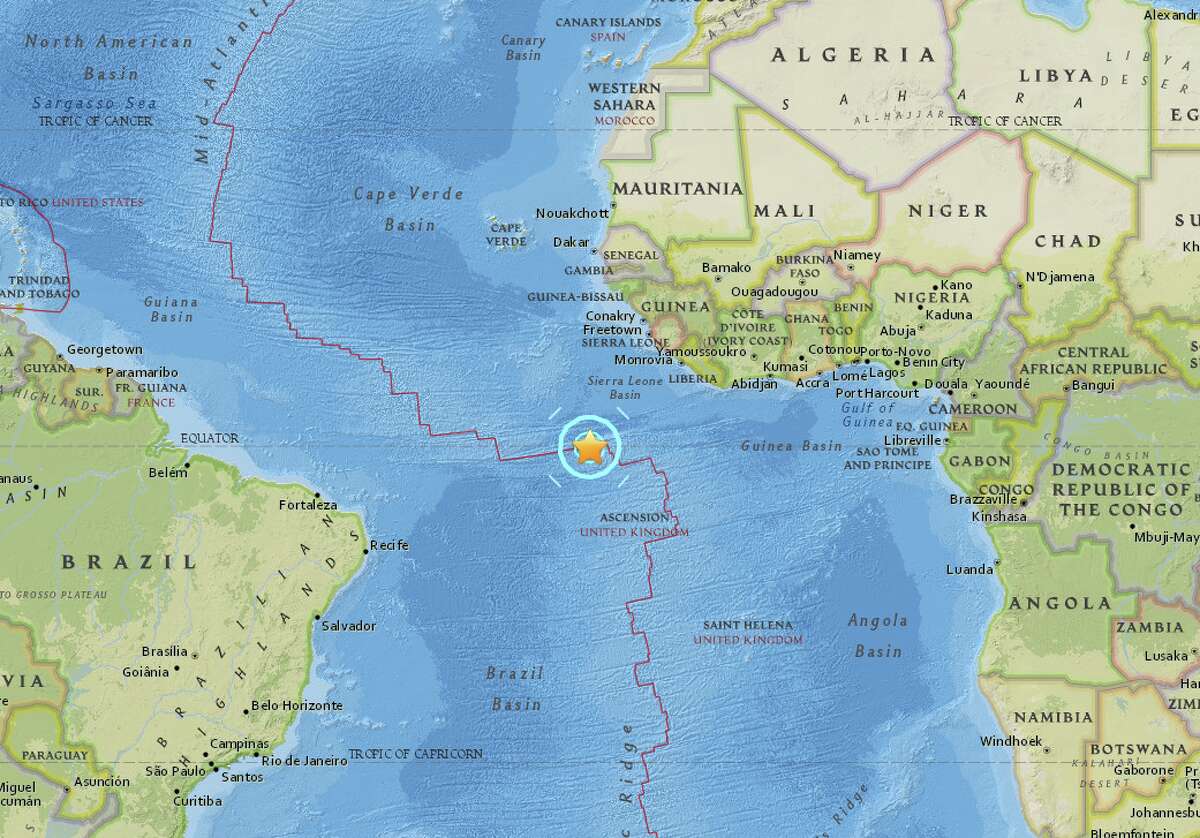 Magnitude 7.1 earthquake strikes Atlantic Ocean