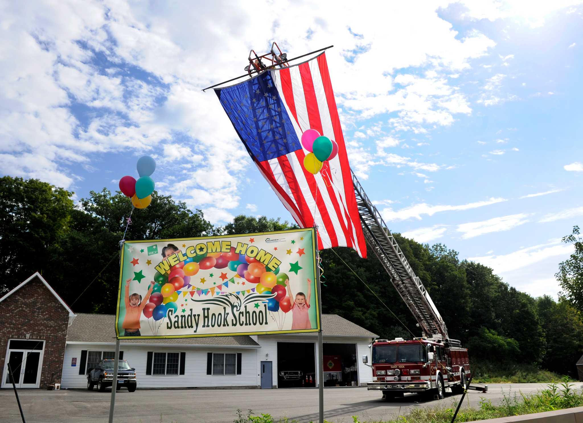 Students welcomed ‘home’ to new Sandy Hook Elementary School