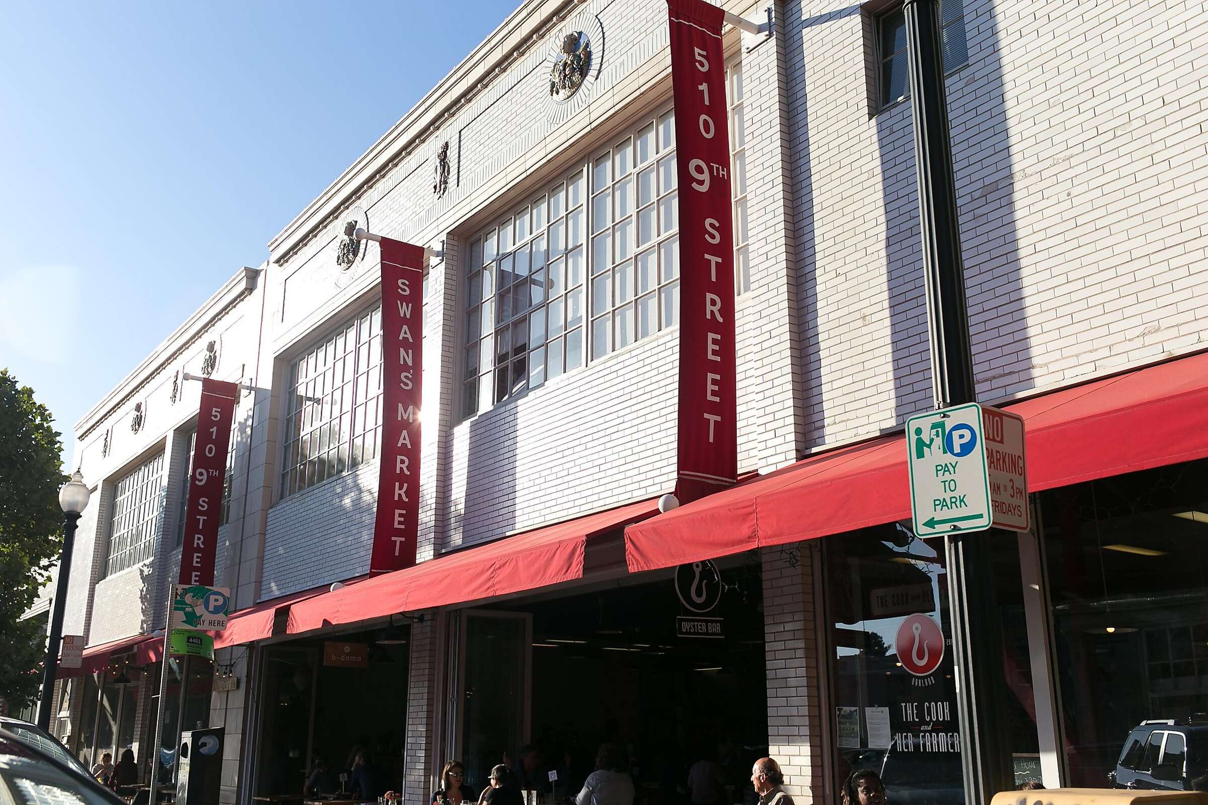 Right off the train? Here are the best spots to eat near BART stations