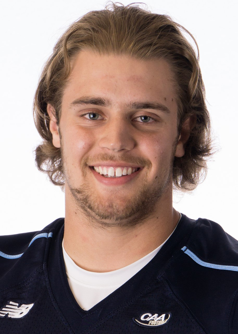 Former Newtown star Dunn pumped Maine’s visit to UConn