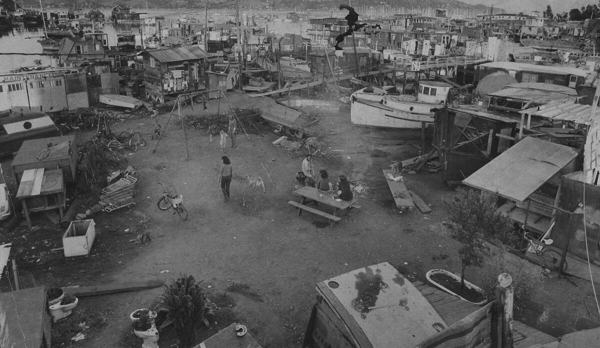 Sausalito’s houseboat wars: Decades of bay battles