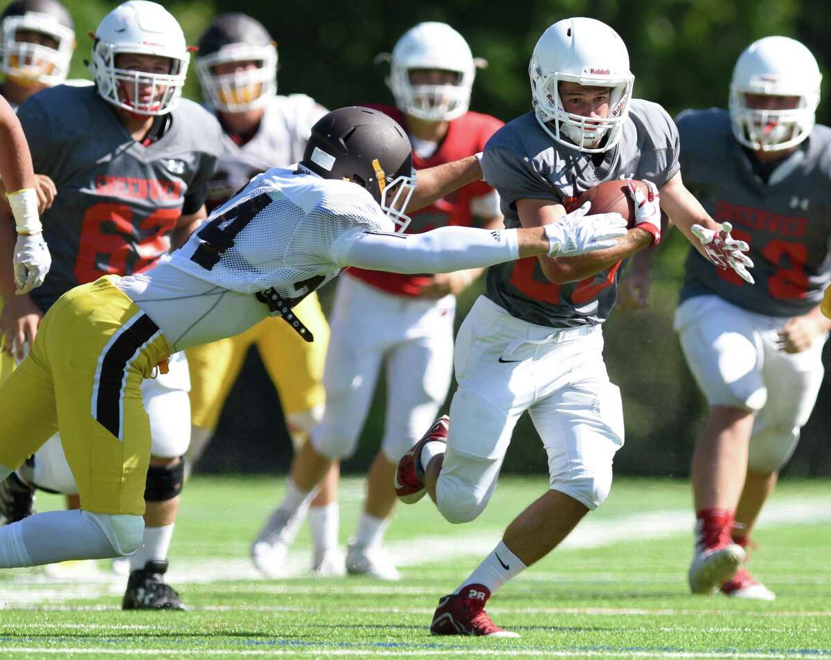 Greenwich, Brunswick football teams meet in a scrimmage