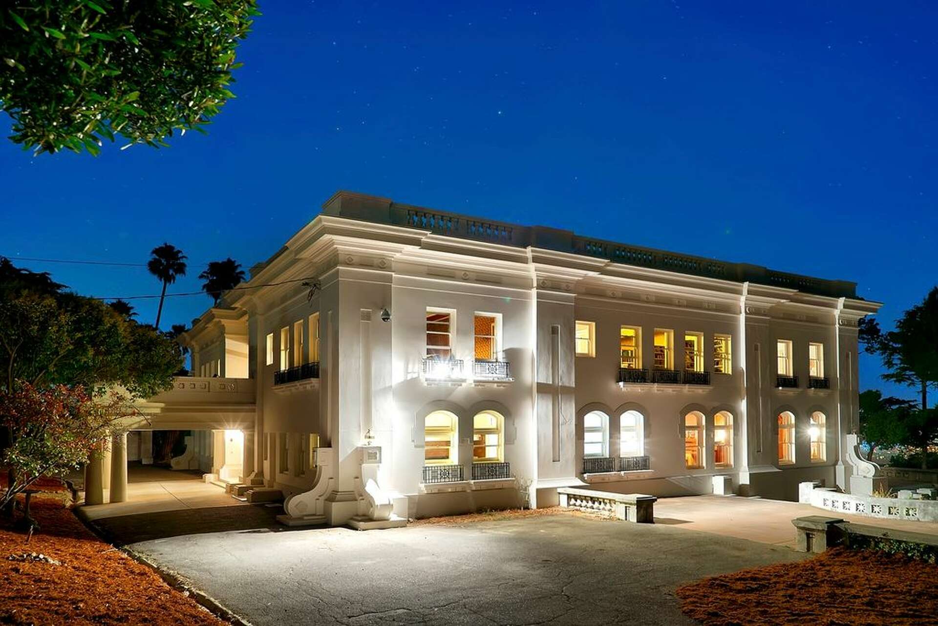 Huge historic mansion on 3 acres in Berkeley gets a $1M price cut
