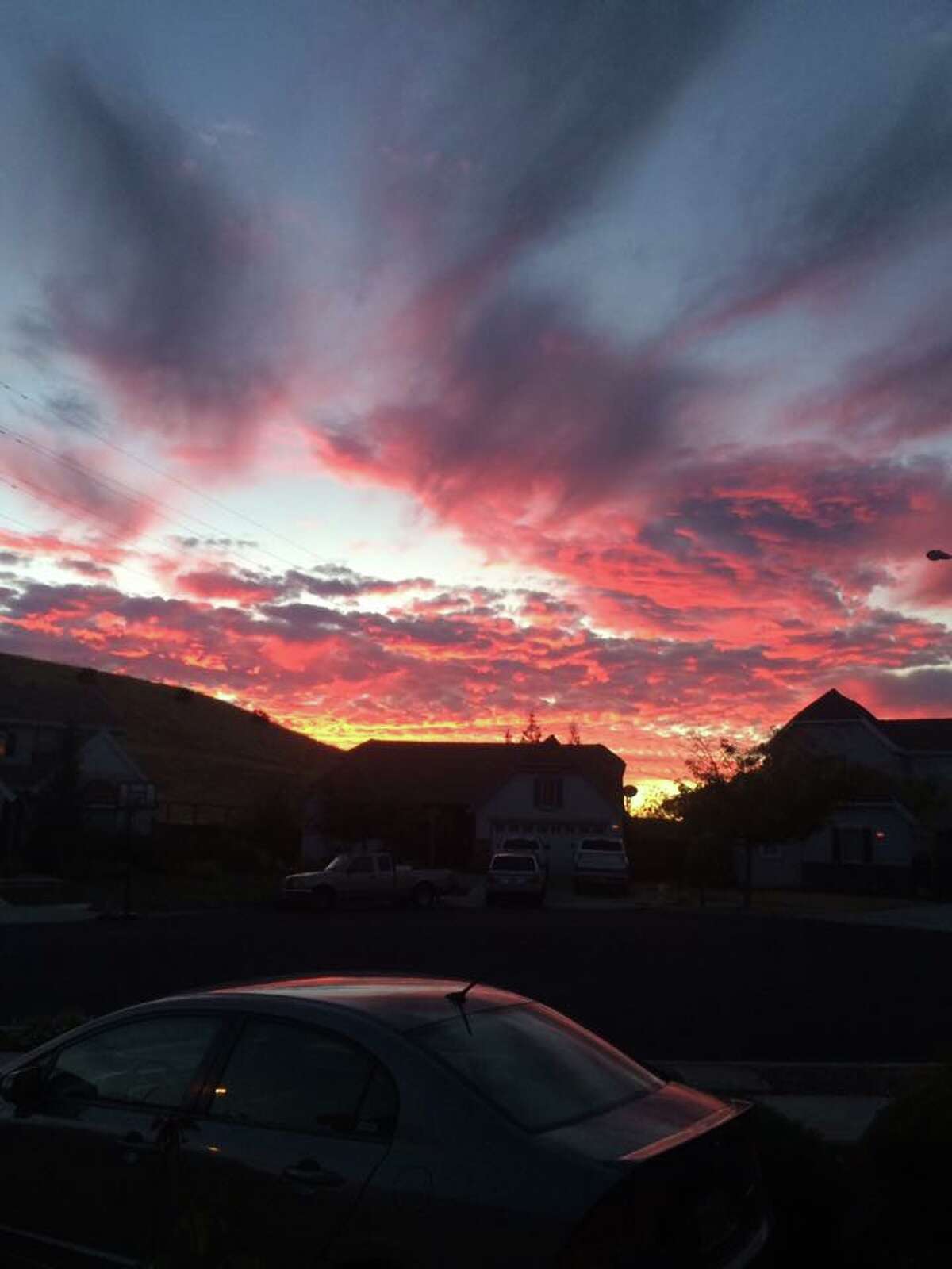 Bay Area locals flood social media with photos of last night's stunning ...
