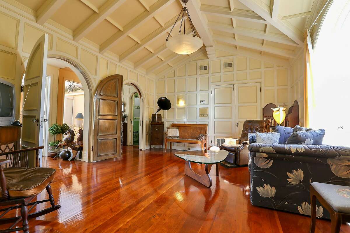 Prestige and power radiate from Oakland’s iconic ‘Kaiser House’