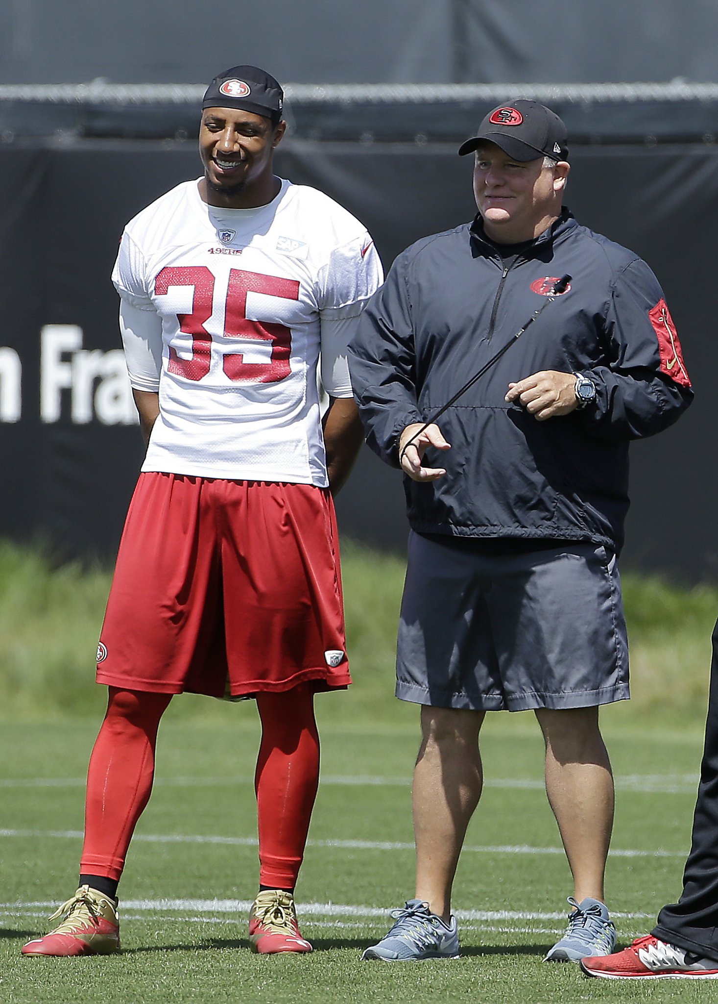 Reid’s father proud of son for kneeling with Kaepernick