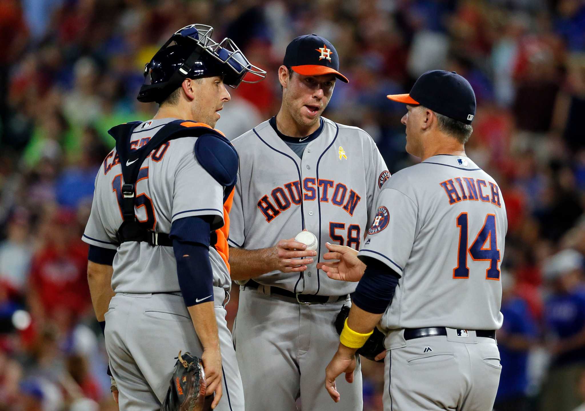 Astros fall to Rangers 10-8 as gap in AL West race widens
