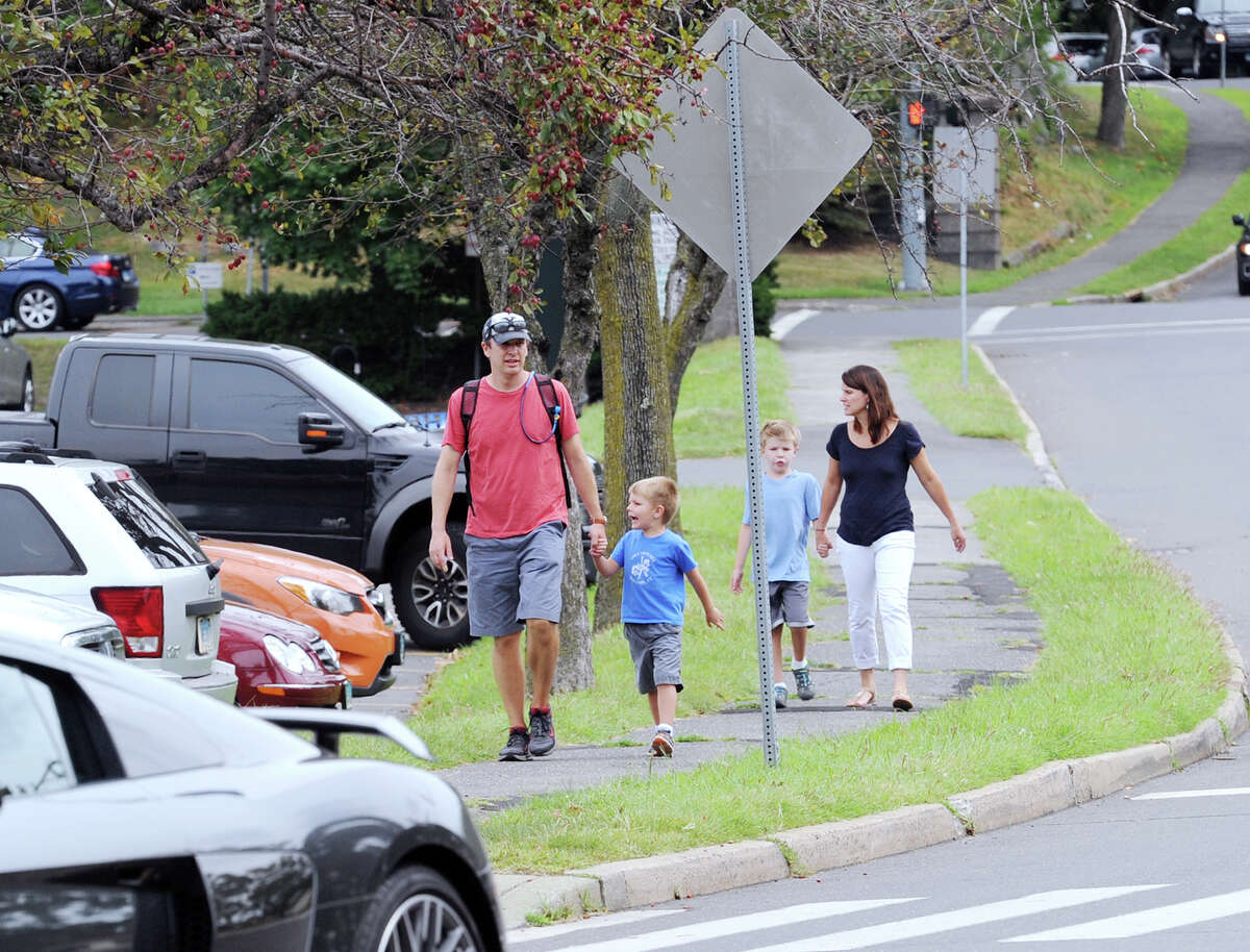 Sen. Chris Murphy ends 130-mile walk across state in Greenwich