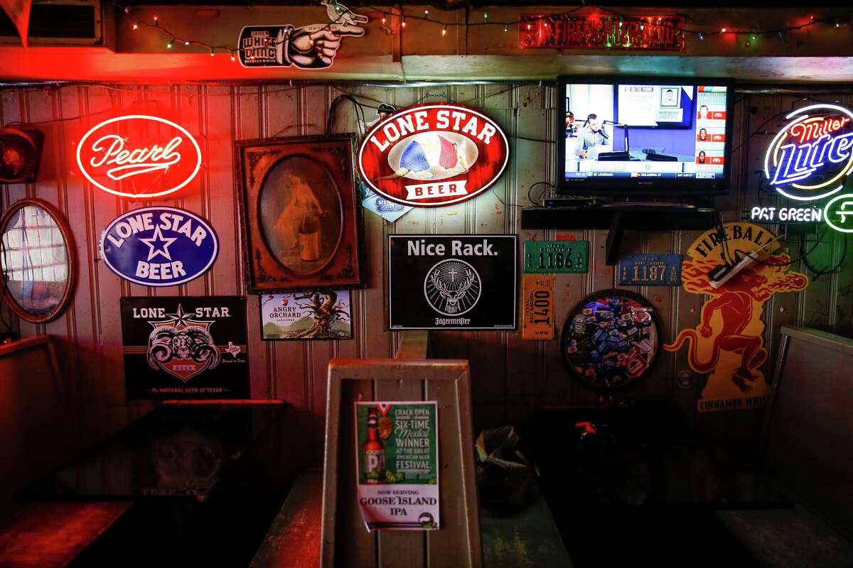 With the closing of Kay's Lounge, Houston loses another one of its ...