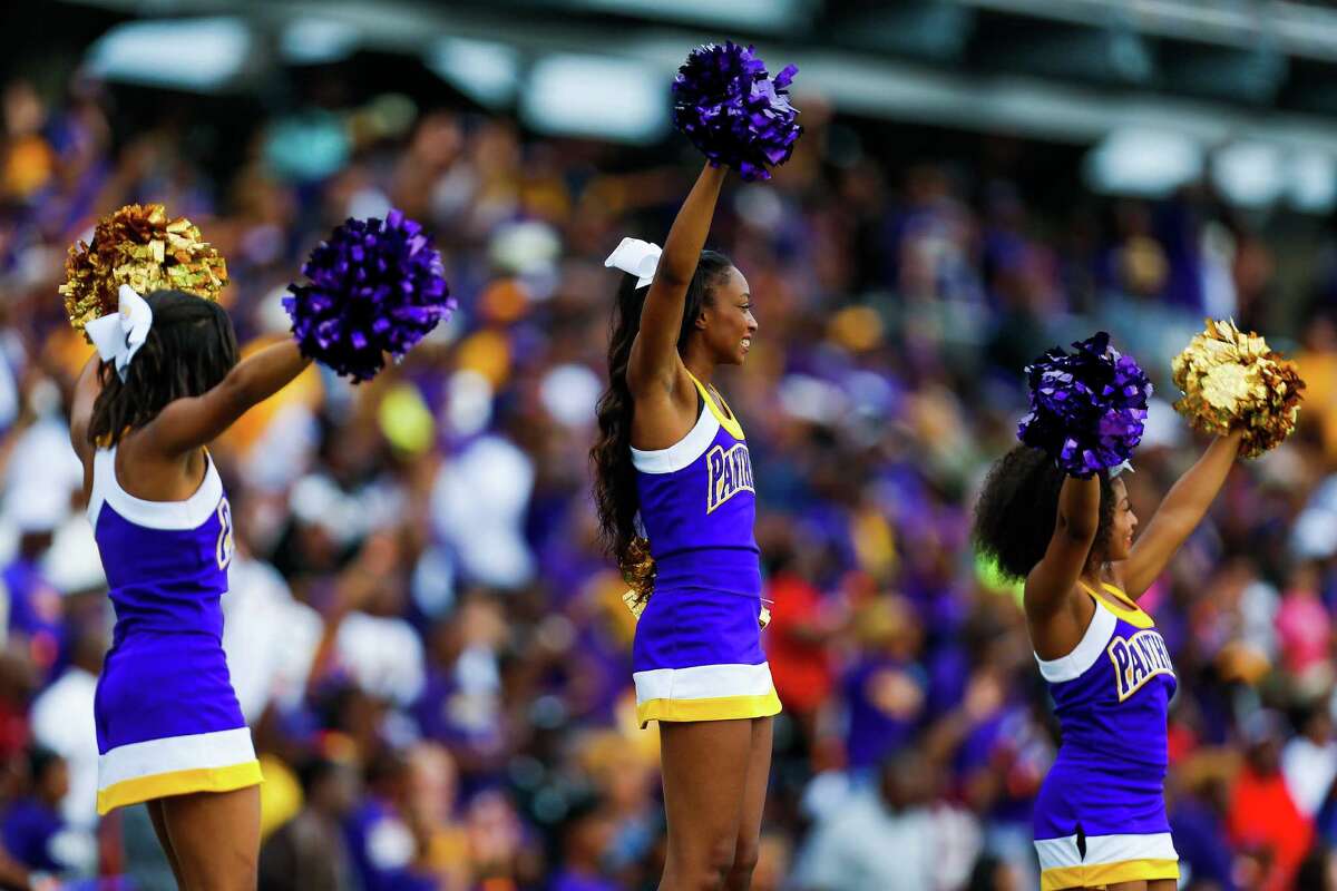 Prairie View A&M christens new stadium with comeback win over Texas ...