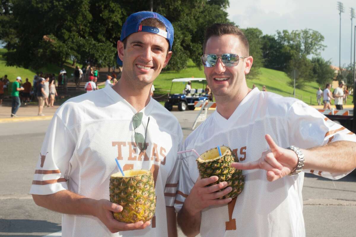 Longhorn fans party hard before opening Notre Dame game with massive ...