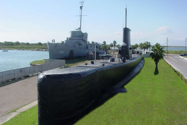 Undaunted by setbacks, volunteers toil to restore warships ...