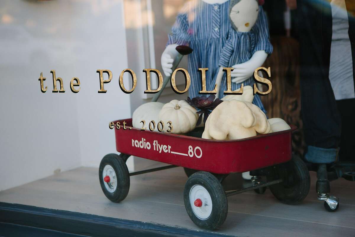 The Podolls are closing their SF store