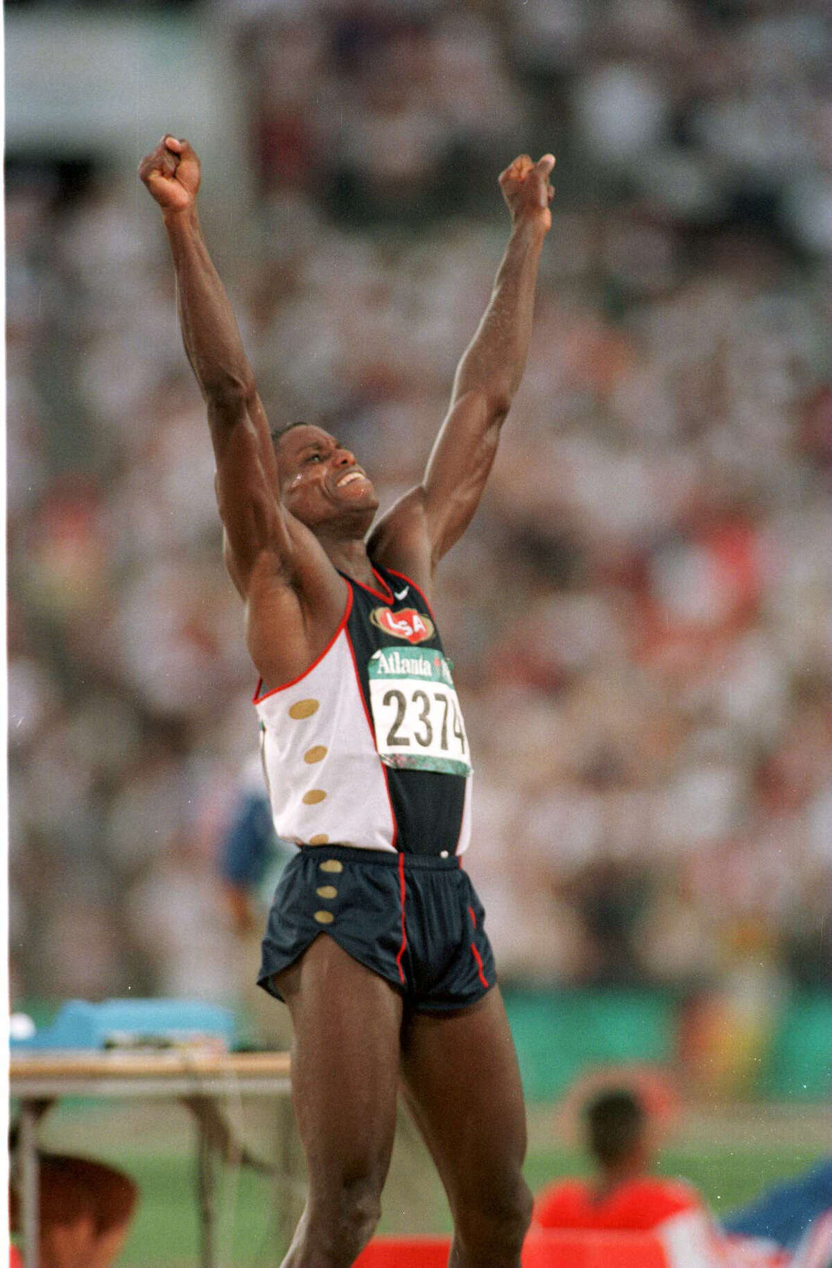 Carl Lewis: 'Biggest regret' was leaving UH early