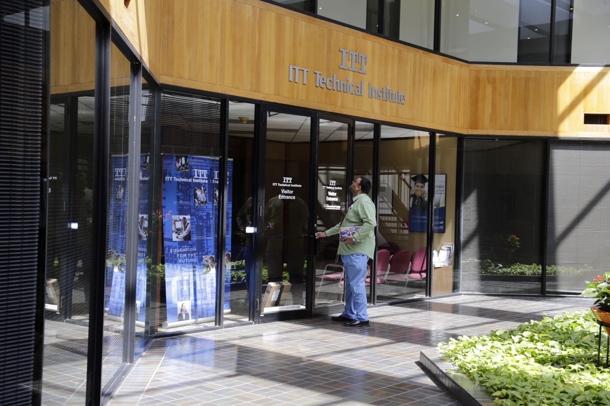 ITT Technical Institutes closes U.S. campuses, including 3 in Houston