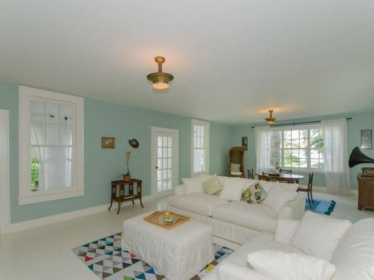 Peek inside the Miami mansion where Al Capone died