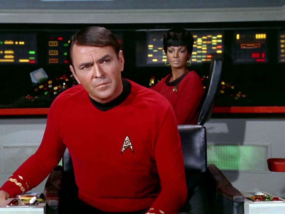 Unintentionally funny 'Star Trek' scenes 50 years later - SFGate