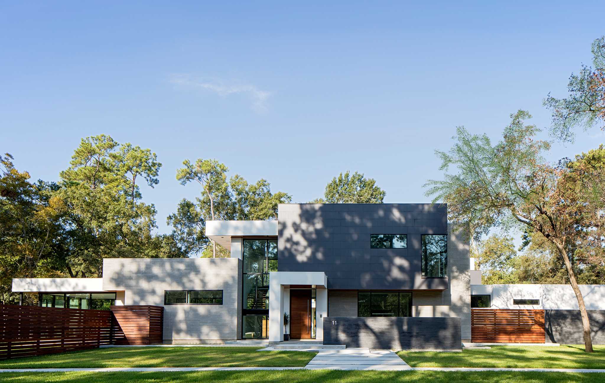 Modern home tour a lesson in clean lines, connection to nature