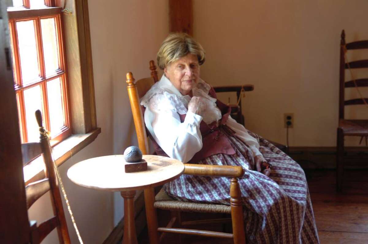 Revolutionary War display at Putnam's Cottage