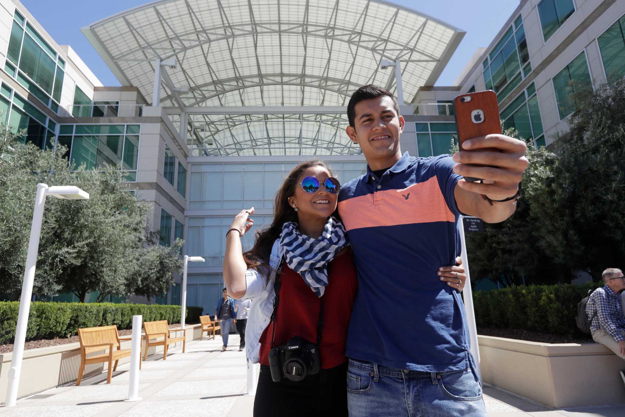 A tourist's guide to to Silicon Valley's tech touchstones