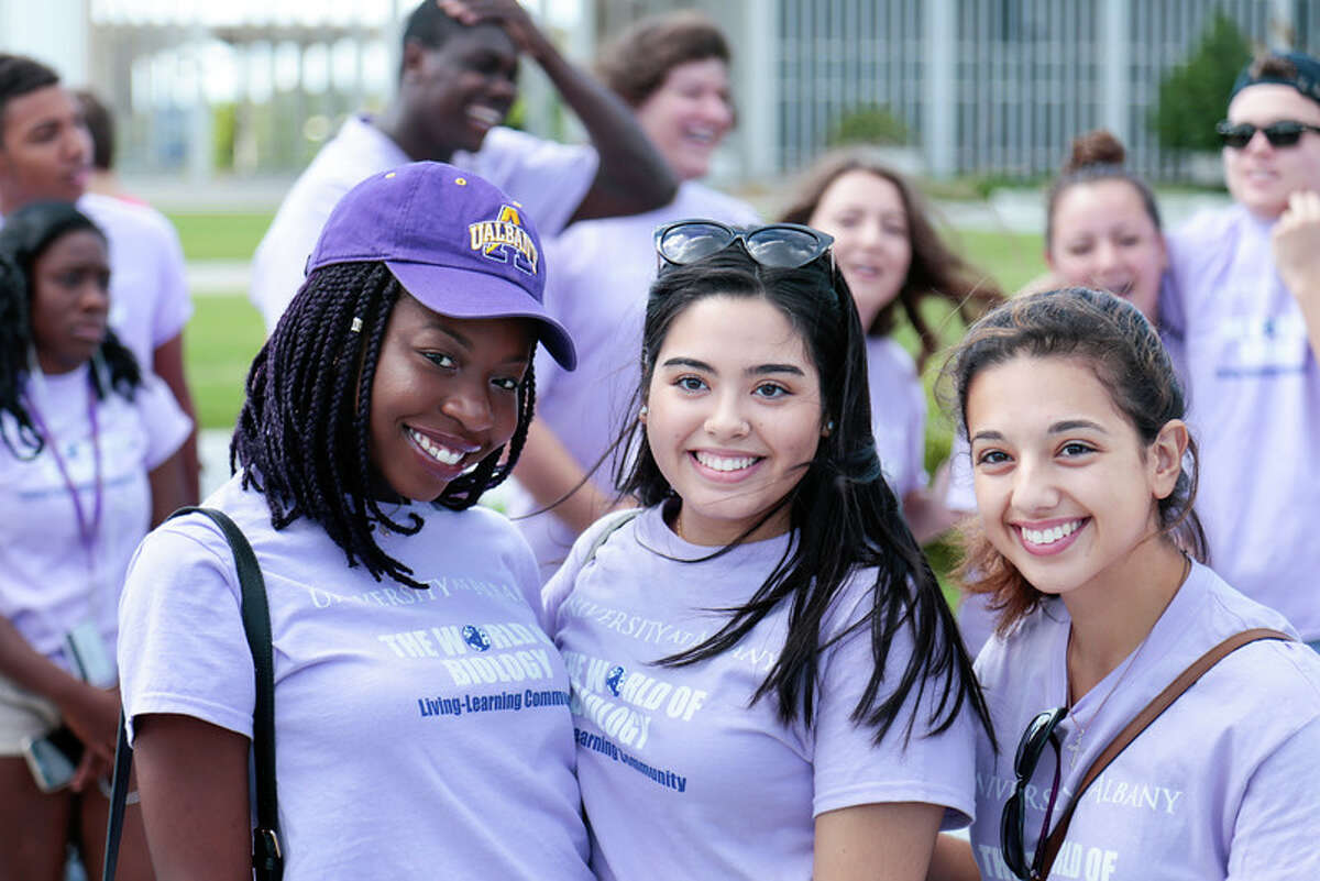 SEEN: UAlbany students doing good works