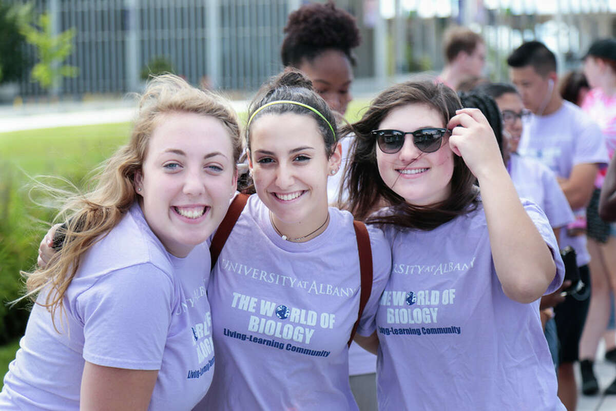 SEEN: UAlbany students doing good works