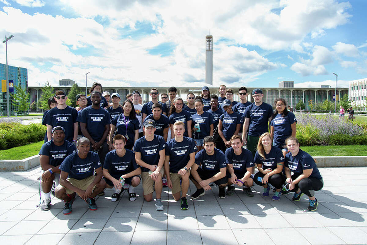 SEEN: UAlbany students doing good works