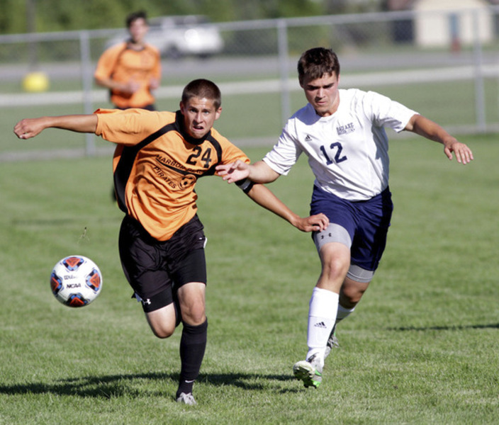 Pirates open GTN soccer play with a win