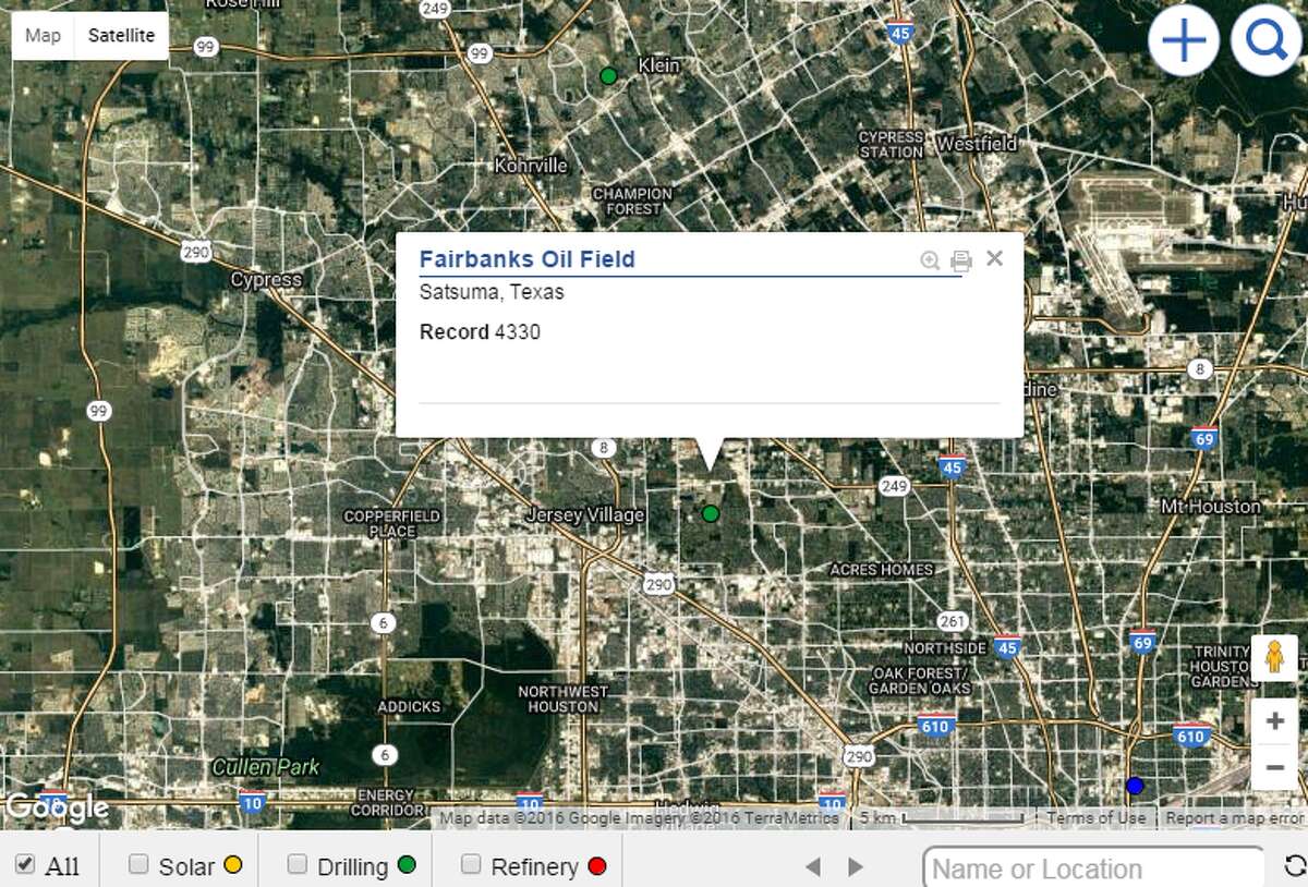How many oil fields are actually in Houston?