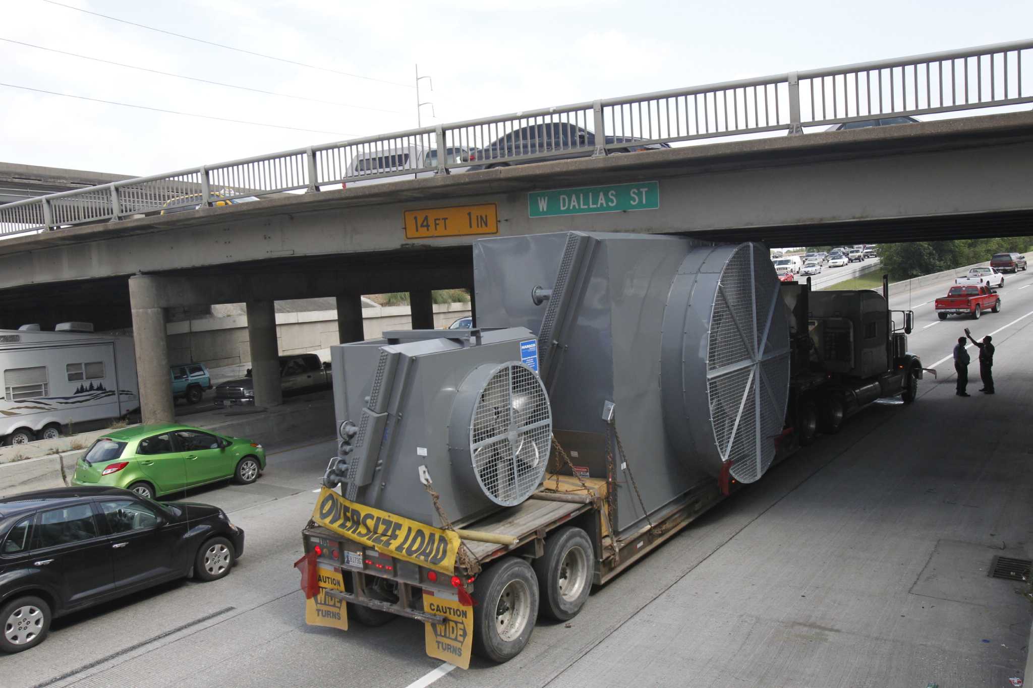 Driver that struck West Dallas bridge over I-45 cited